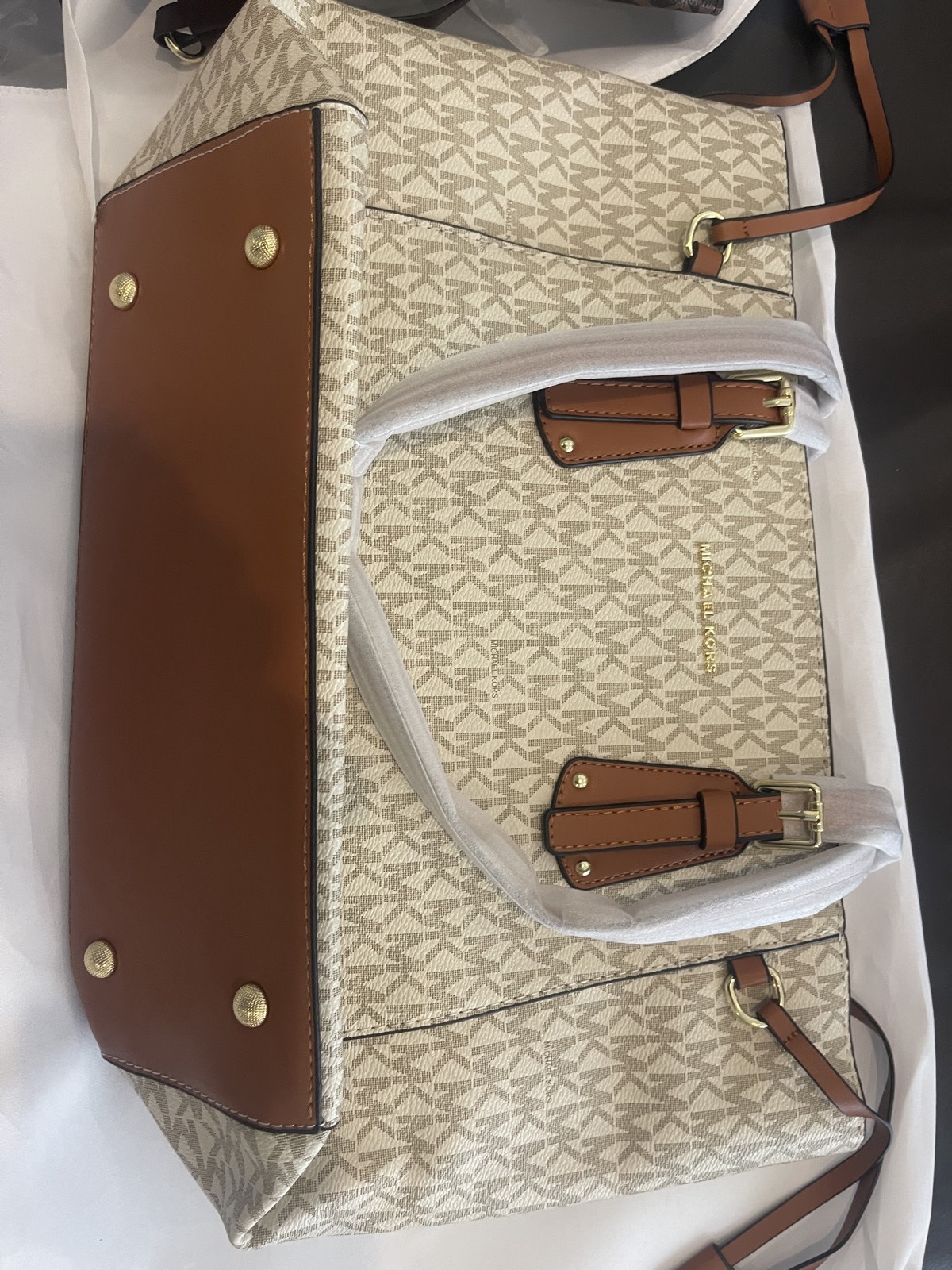 Gumtree michael kors bag store