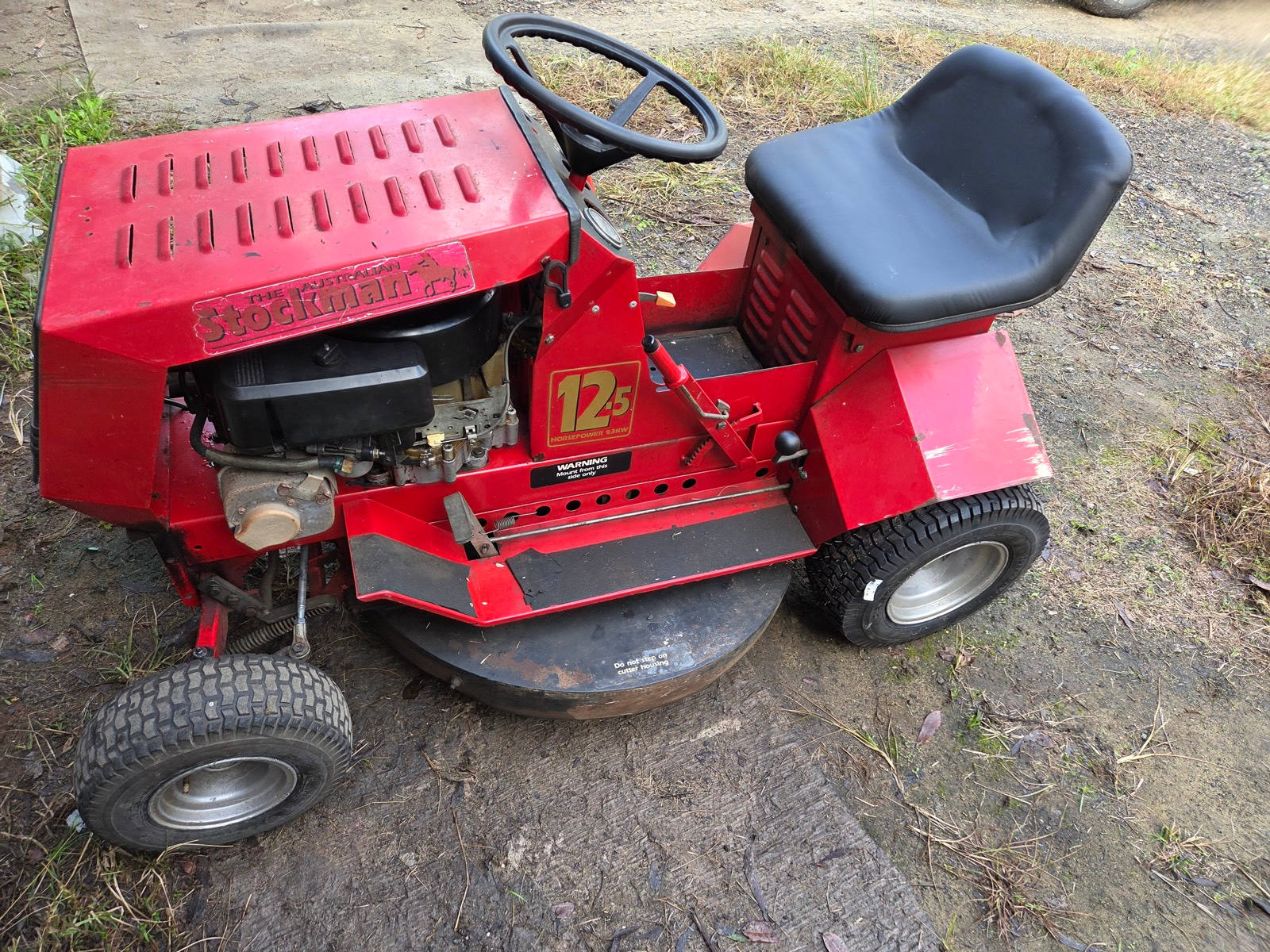 Cox ride on mover - Lawn Mowers in Glossodia NSW | Gumtree Australia