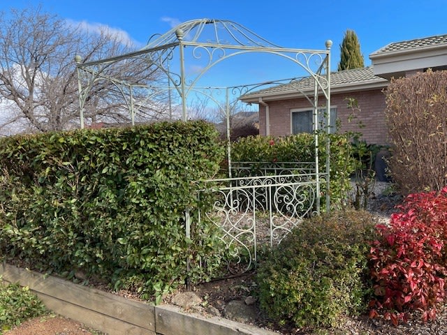 Backyard round metal gazebo - Parasols & Gazebos in Amaroo ACT ...