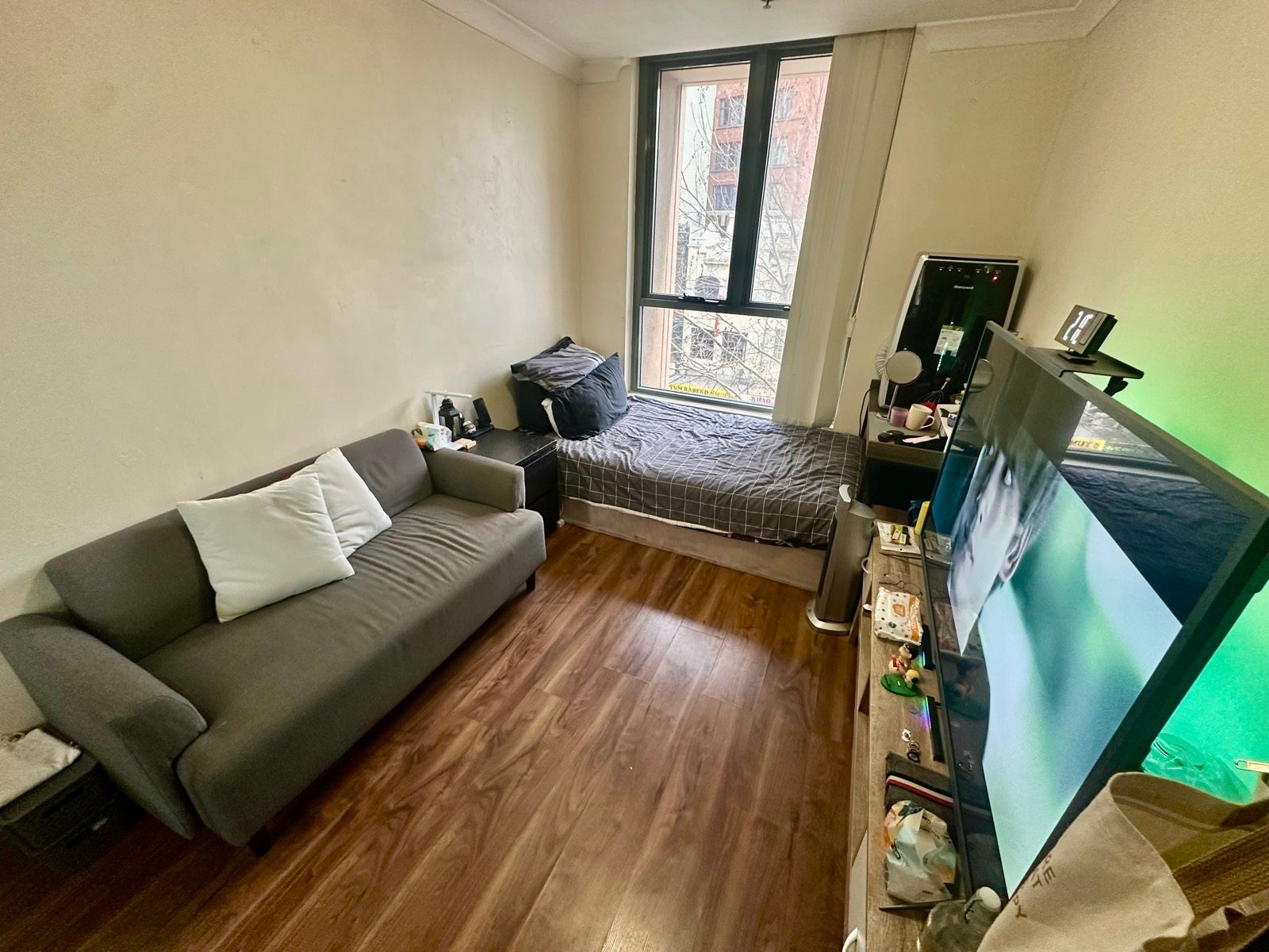 A private room for rent (a man) in CBD ready to move now - Share House ...