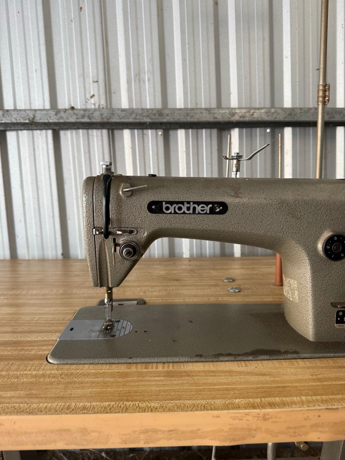 Industrial sewing machine Brother Brother DB2-B714-3 - Sewing Machines ...