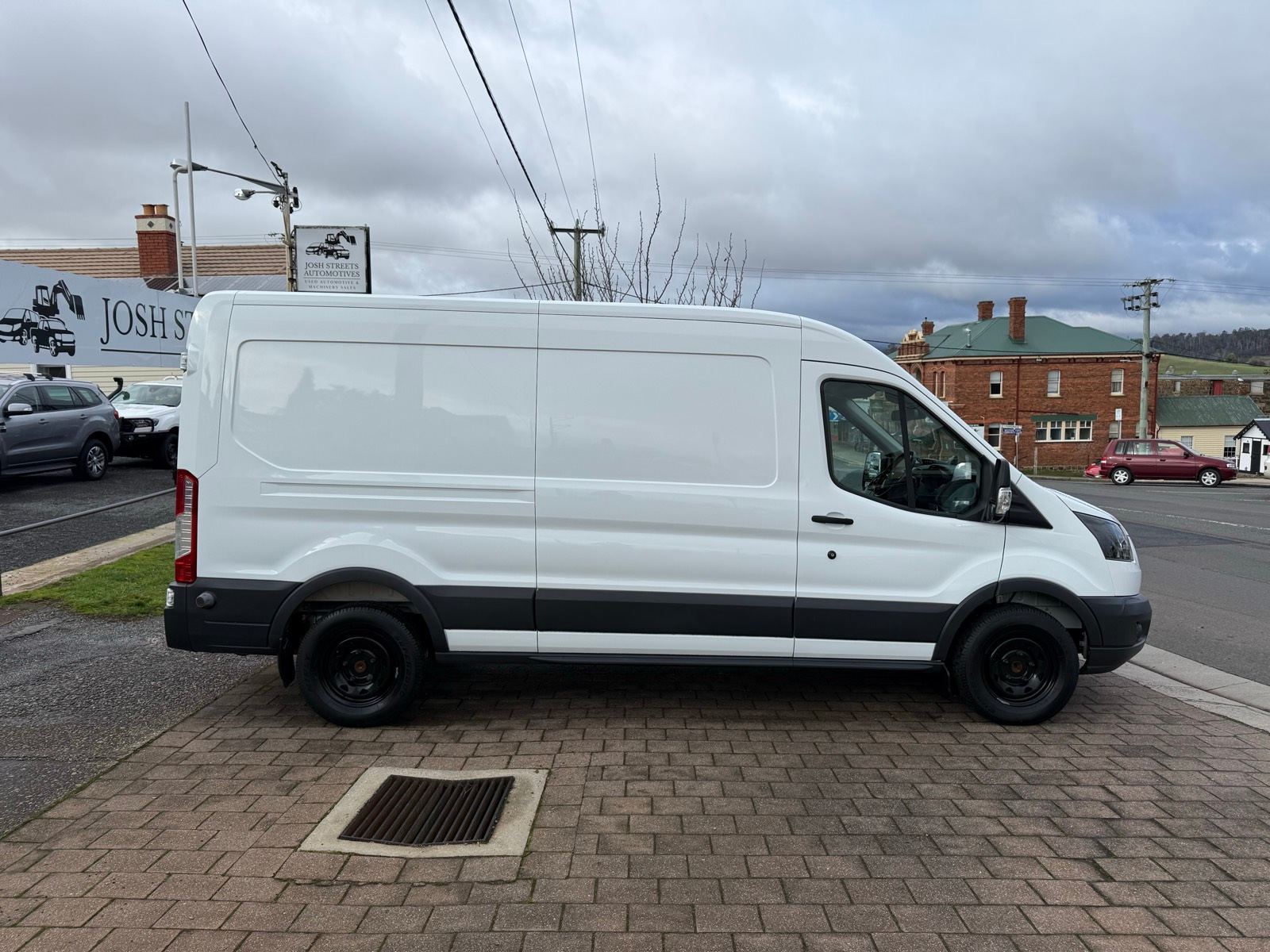 Ford Transit 350L 2018 Work Fitout | Cars, Vans & Utes | Gumtree ...