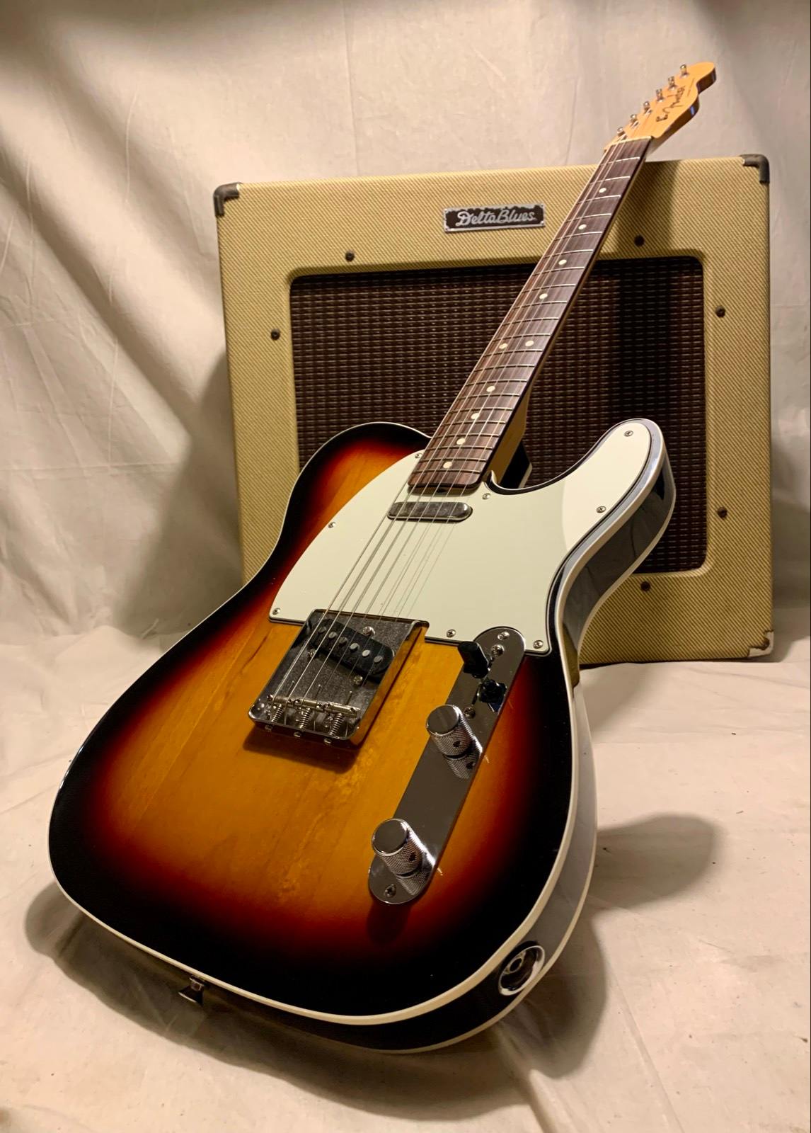 2022 Fender 62 Custom Telecaster Heritage double bound - Guitars & Amps ...