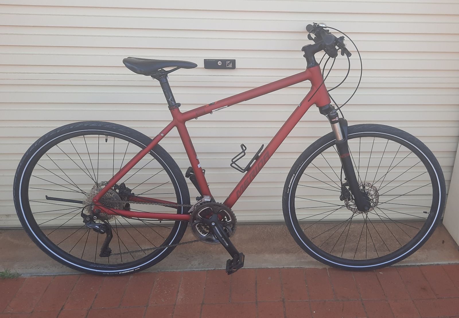 2021 Merida Crossway 500 size Medium in excellent condition. - Men's ...
