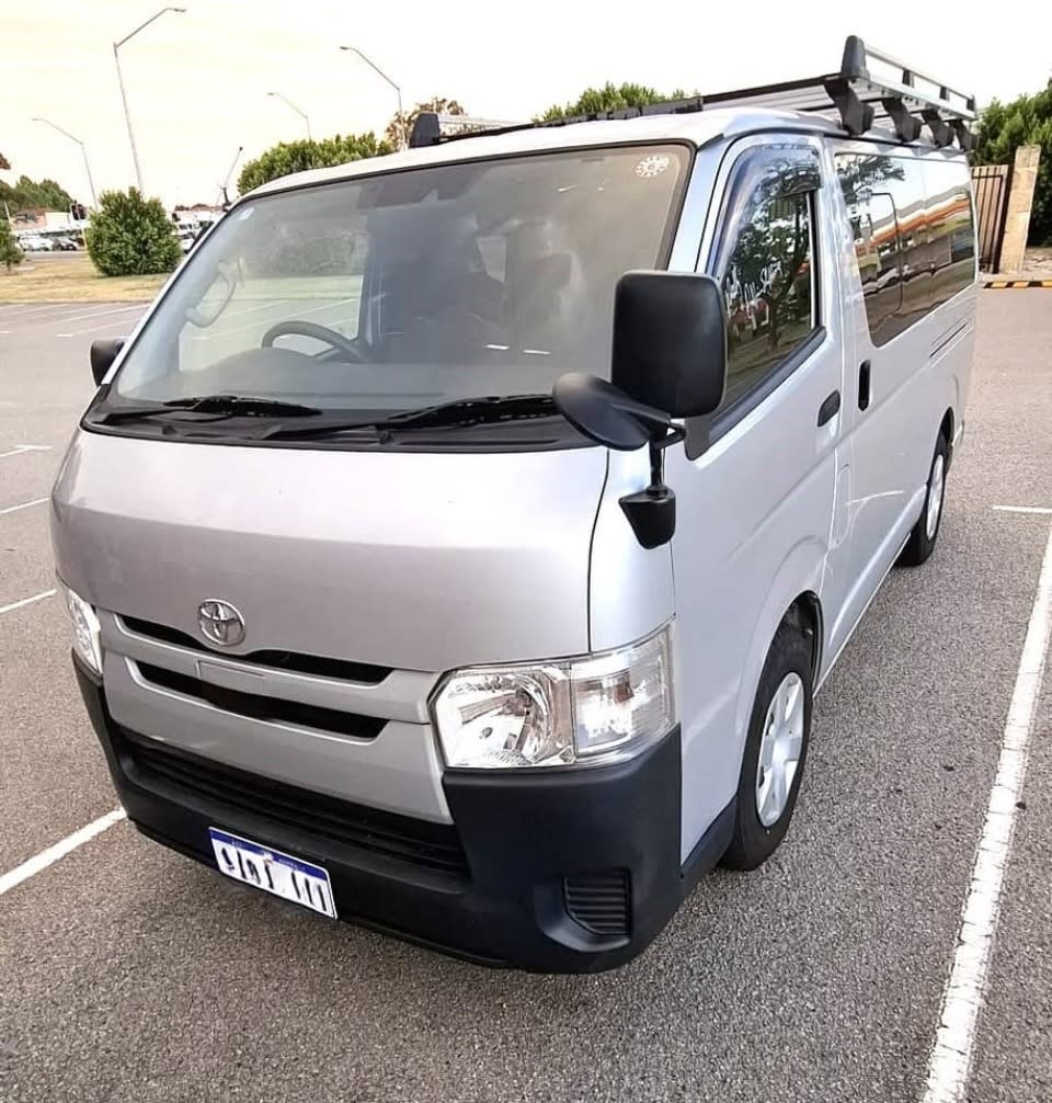 2019 Toyota Hiace 2.8 Turbo Diesel LWB 6 SP AUTOMATIC 5D VAN | Cars ...