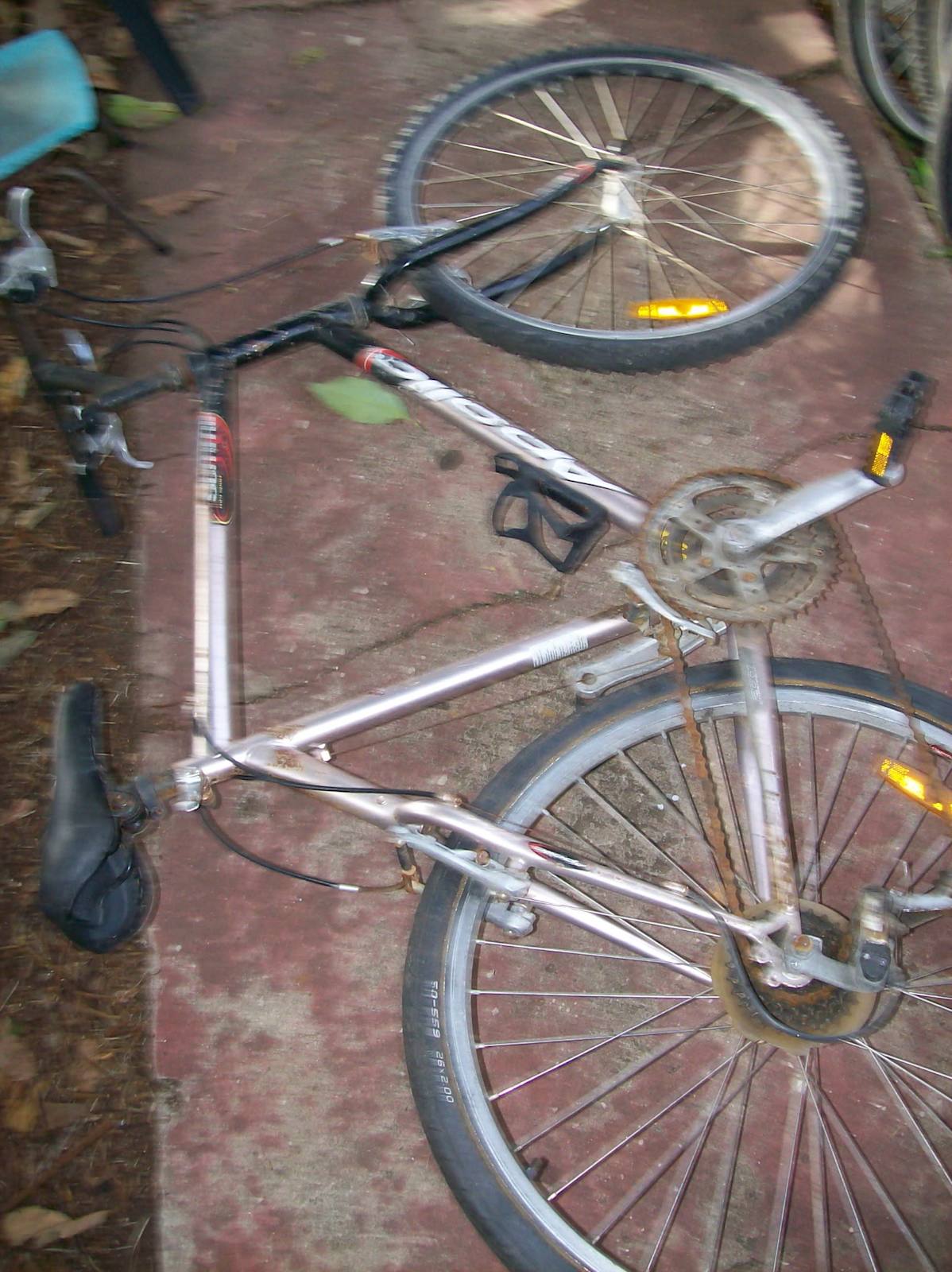 Apollo Summit XL 23inch steel MTB 58cm(56long) 21sp 26er, rides nicely