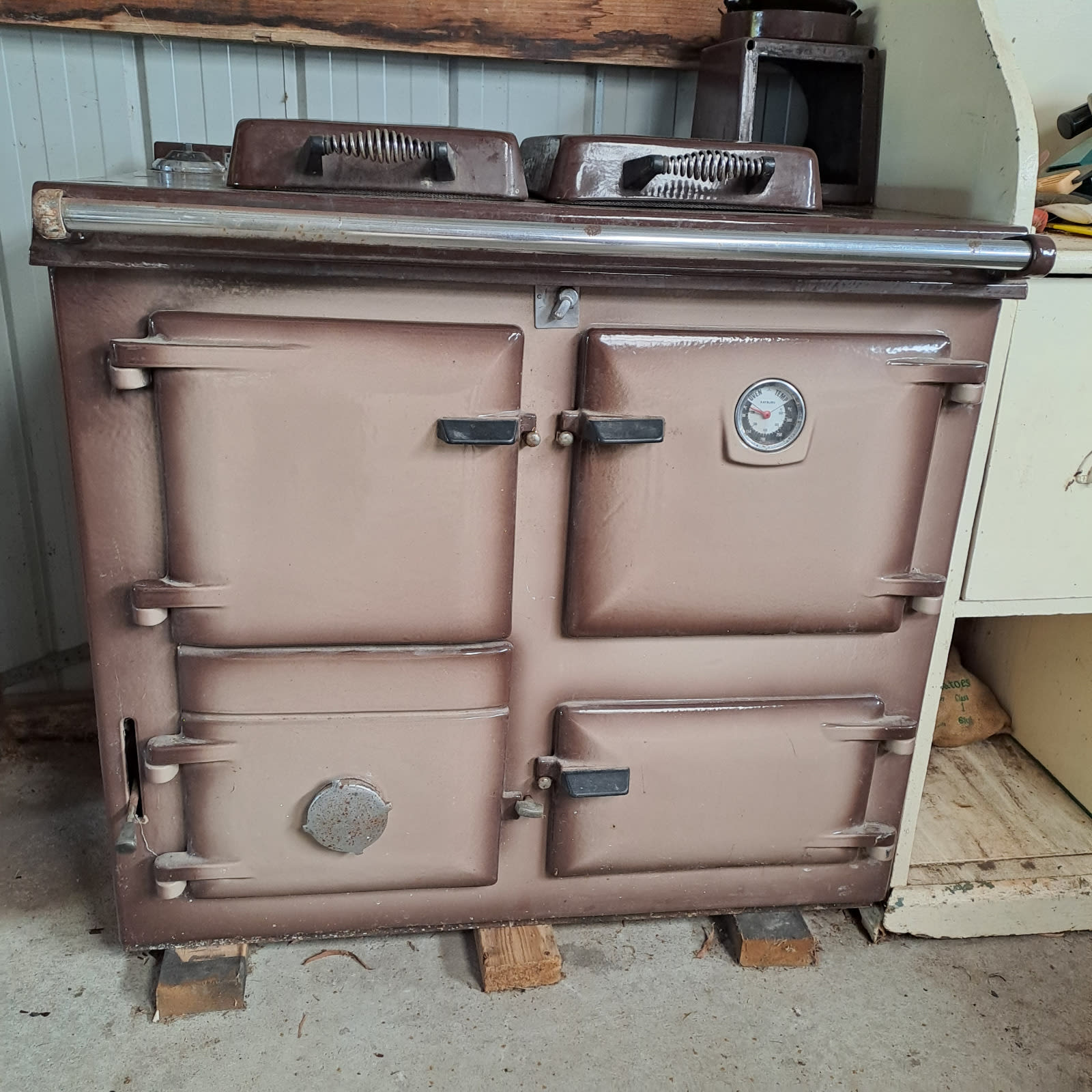 Rayburn Combustion Stove & Hot Water Unit - Cooktops & Rangehoods in ...