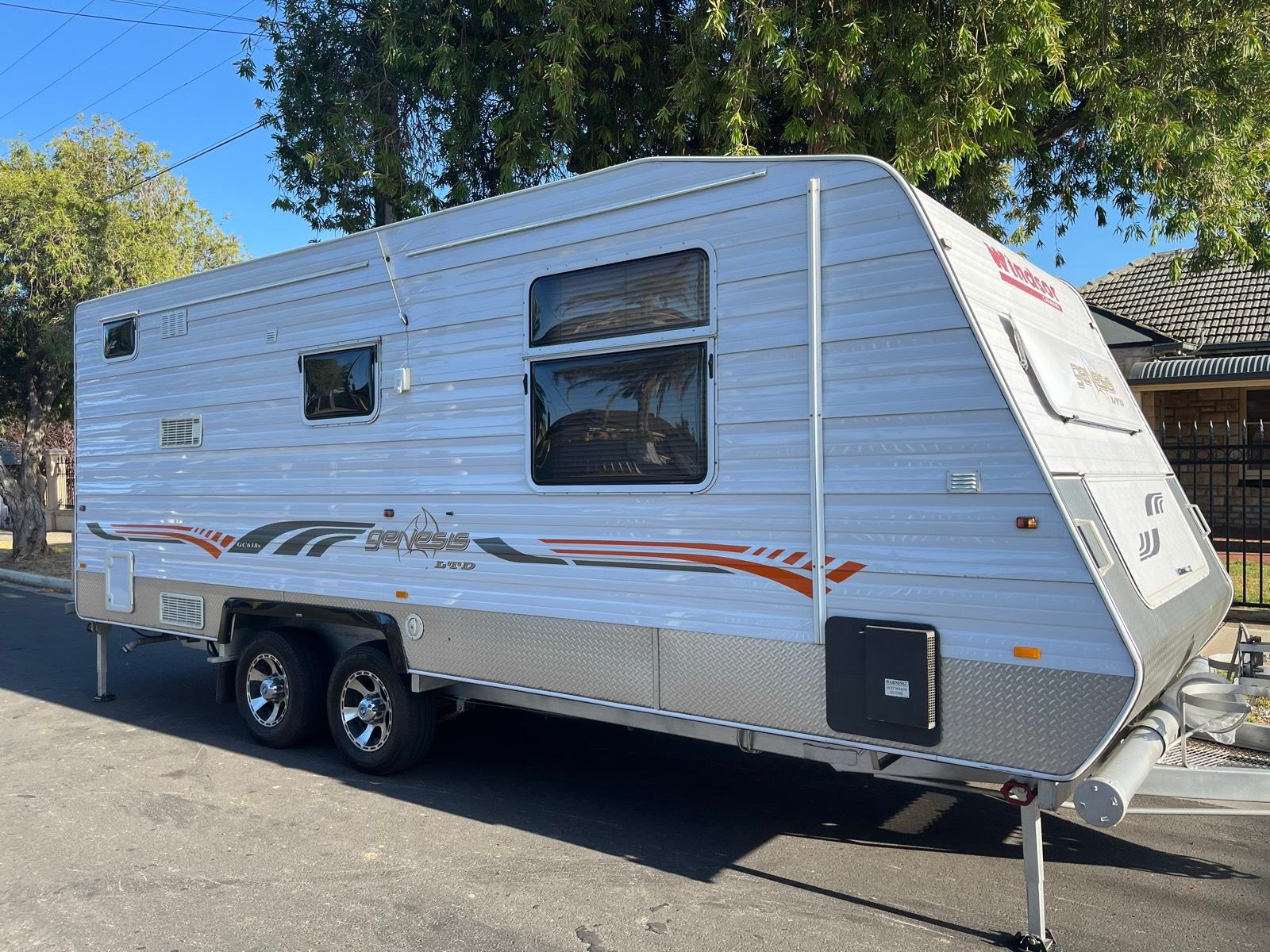 21ft Caravan with 2” Riser – Excellent Condition | Caravans | Gumtree ...