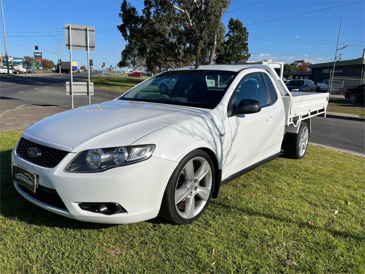 2009 Ford Falcon FG XT White 5 Speed Auto Seq Sportshift Sedan | Cars ...