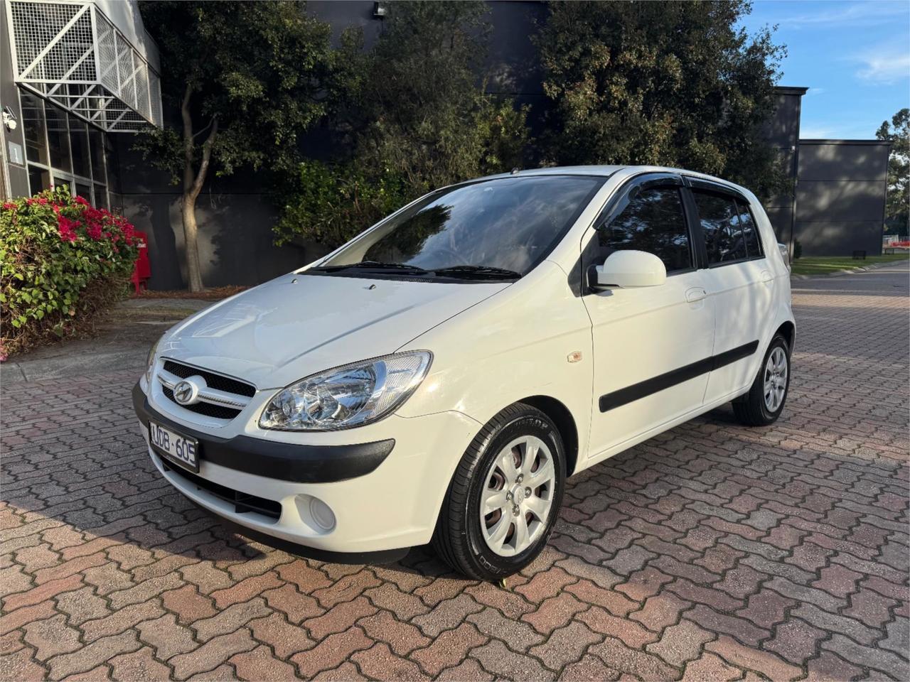 2006 Hyundai Getz TB Upgrade 1.4 White 4 Speed Automatic Hatchback ...