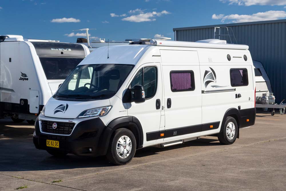 2022 RED CENTRE 2 Berth Campervan #10417 | Campervans & Motorhomes ...