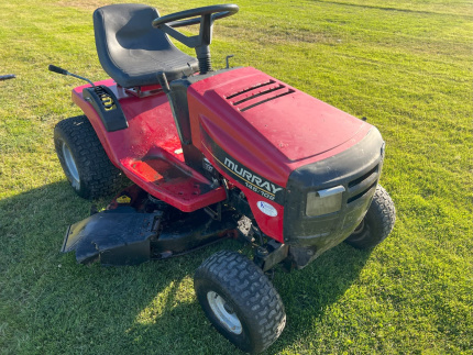 Murray lawn mower dealers near me store