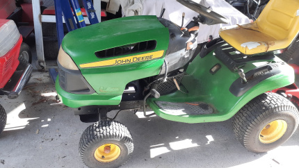 Used john deere riding mower parts store