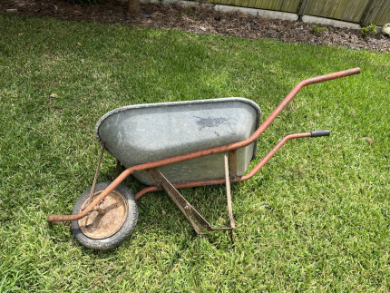 wheelbarrows Garden Tools Gumtree Australia Free Local Classifieds