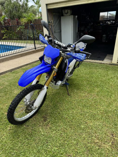 Wr250r gumtree store