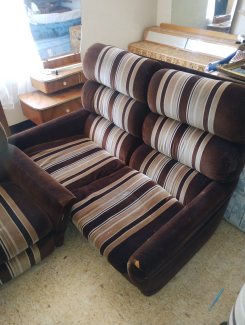 Gumtree retro furniture store